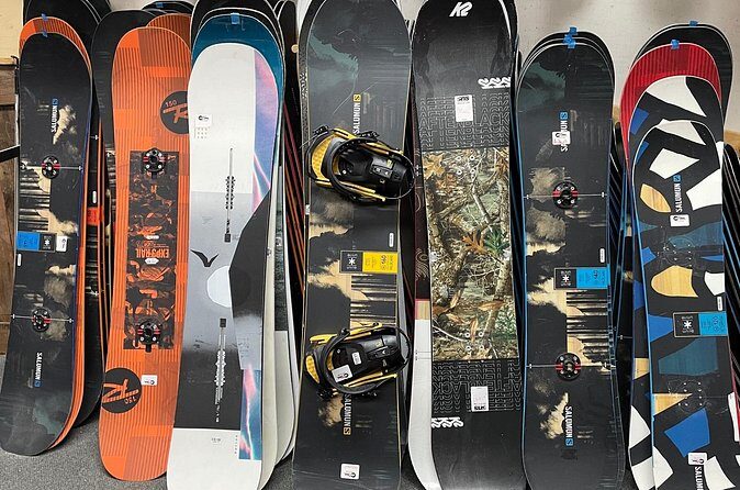 Demo Snowboard Rental Package for Salt Lake City - Cottonwood Resort