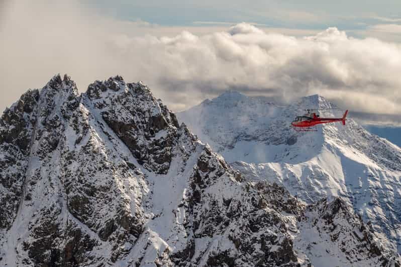Denali National Park: Helicopter Flight with Glacier Landing - An In-Depth Look at the Experience