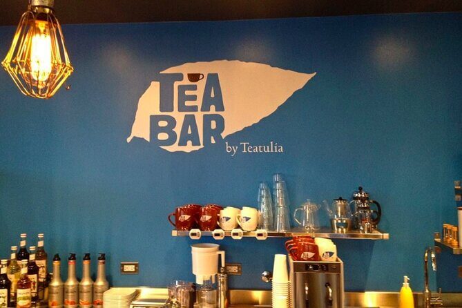 Denver Scavenger Hunt: Eat Denver Dining Deck Hunt! - Dive Into the Denver Scavenger Hunt Experience