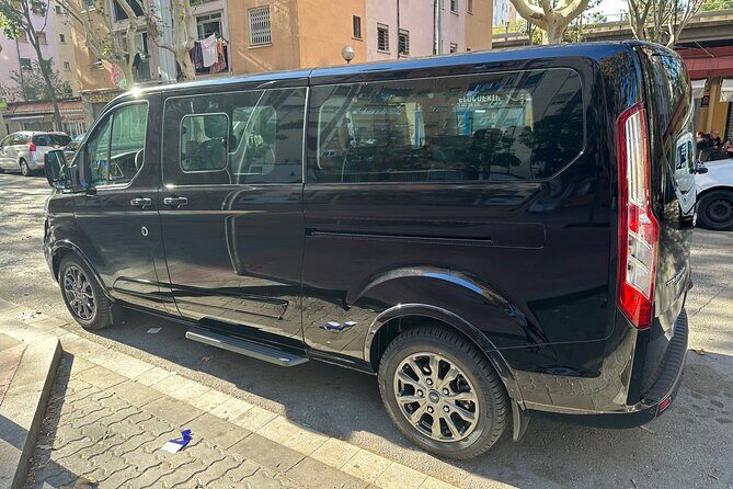 Departure Barcelona Airport Private Transfer - The Experience in Detail