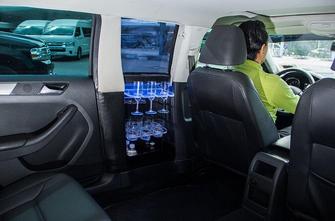 Departure by Luxury Sedan From Playa del Carmen to Cancun Airport - Who Should Book This Experience?