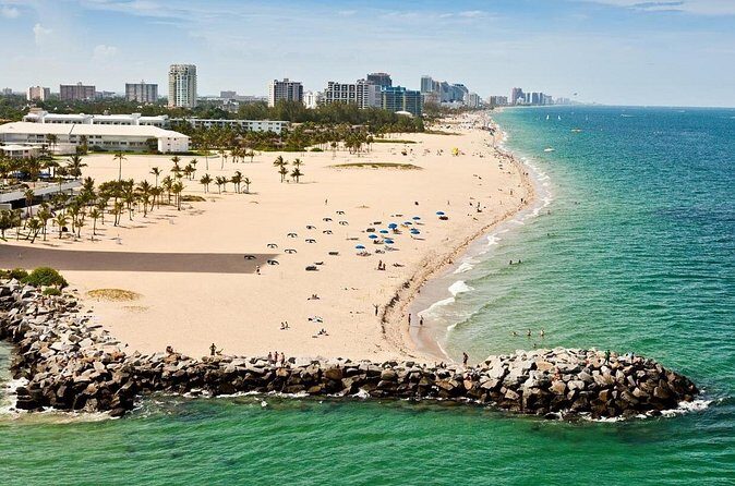 Departure Private Transfer: Fort Lauderdale to Airport FLL in Luxury Van - The Real Experience: What You Can Expect