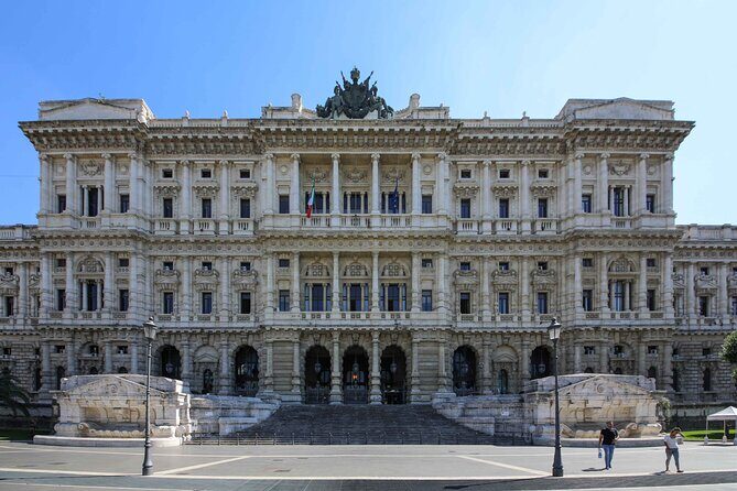 Departure Transfer from Rome to Rome Airport FCO in Private Van - Who Should Consider This Transfer?