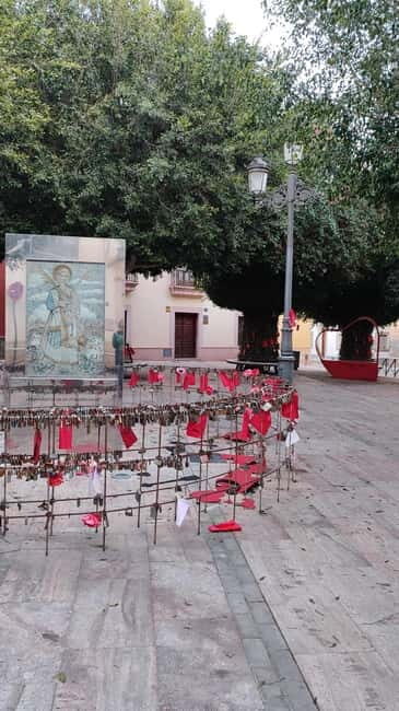 Descubriendo Almería: Un Viaje por la Historia y la Cultura - Authentic and Engaging Guides