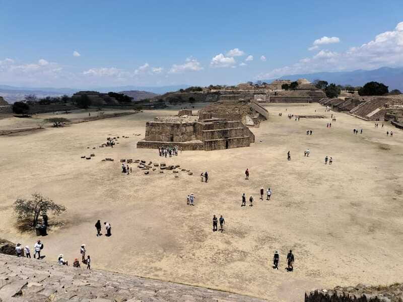 Desde Oaxaca: Monte Albán y el Arte Textil Zapoteca - Why Choose This Tour?