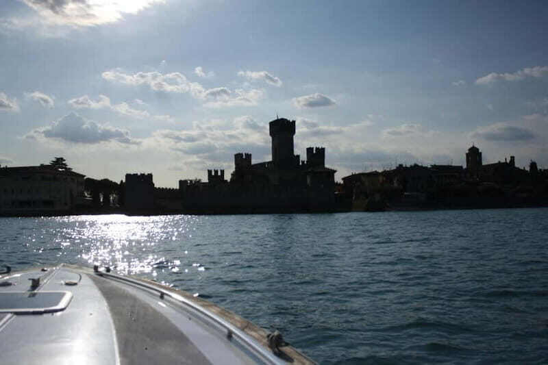 Desenzano: 1-Hour Afternoon Boat Tour to Sirmione - The Overview of the Tour Experience