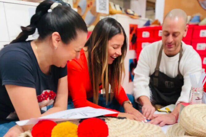 Design and Craft a Raffia Bag in Barcelona - FAQs