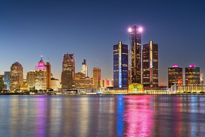 Detroit Art Walk Murals in Motor City - Key Points