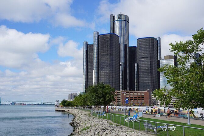 Detroit Private Sightseeing Tour with Daily Chauffeur - Is This Tour for You?