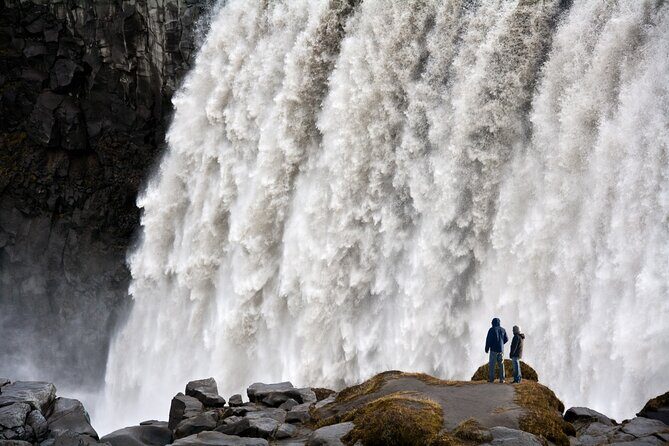 Dettifoss and Goðafoss Waterfall Small Group from Akureyri Port - FAQ