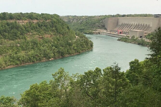 Devil's Hole to Whirlpool Loop Adventure Hike - A Closer Look at the Tour Experience