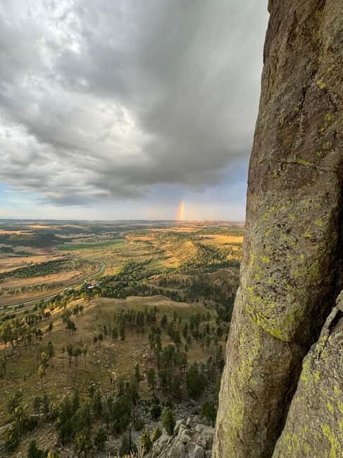 Devils Tower: Guided Rock Climbing Experience - What to expect during the climb