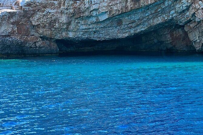 Dia Island Adventure Mythology Nature and Snorkeling Tour - Key Points