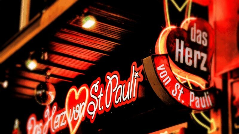 Die Kiez-Kapitän Reeperbahn & Beatles Kieztour Hamburg - Key Points