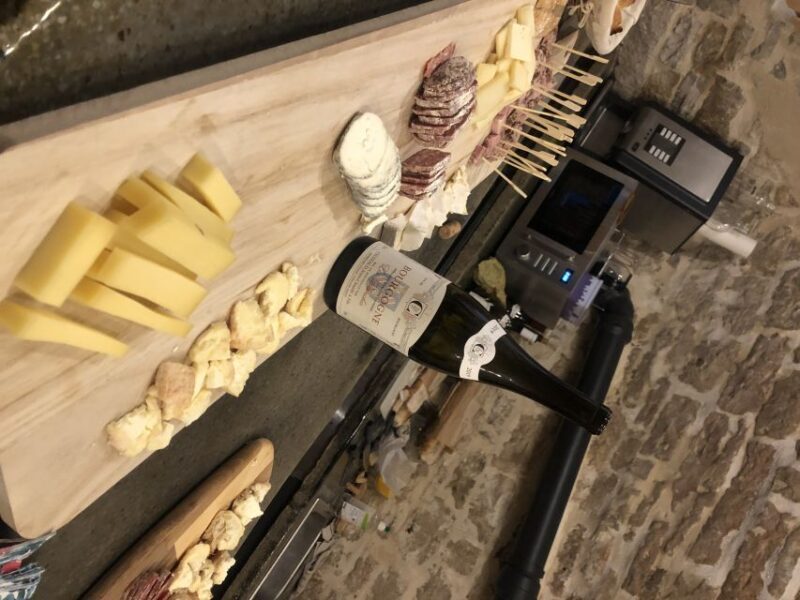 Dijon: Cheese and Burgundy Wine Tasting Workshop - Exploring the Experience