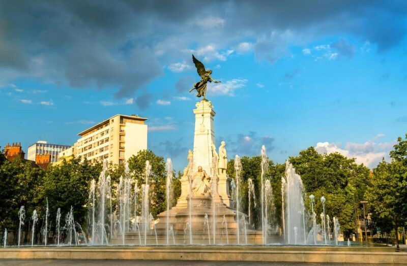 Dijon: Express Walk with a Local in 60 minutes - FAQ