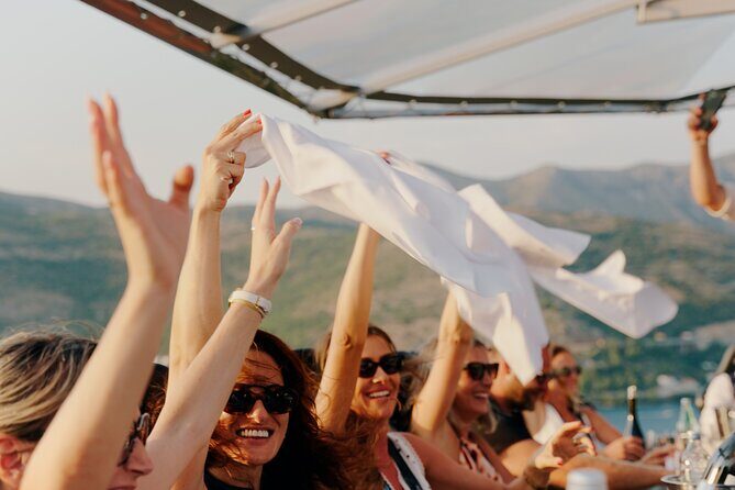 Dinner in the Sky Dubrovnik - Dine 50m above ground - The Views & Atmosphere