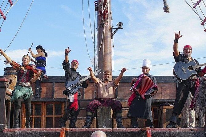 Dinner Night Under the Sea - Who Should Consider This Tour?