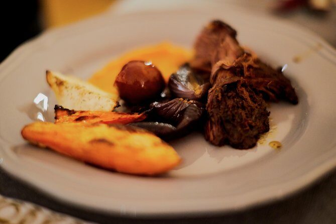 Dinner with a local family - Introducing the Dinner with a Local Family Experience