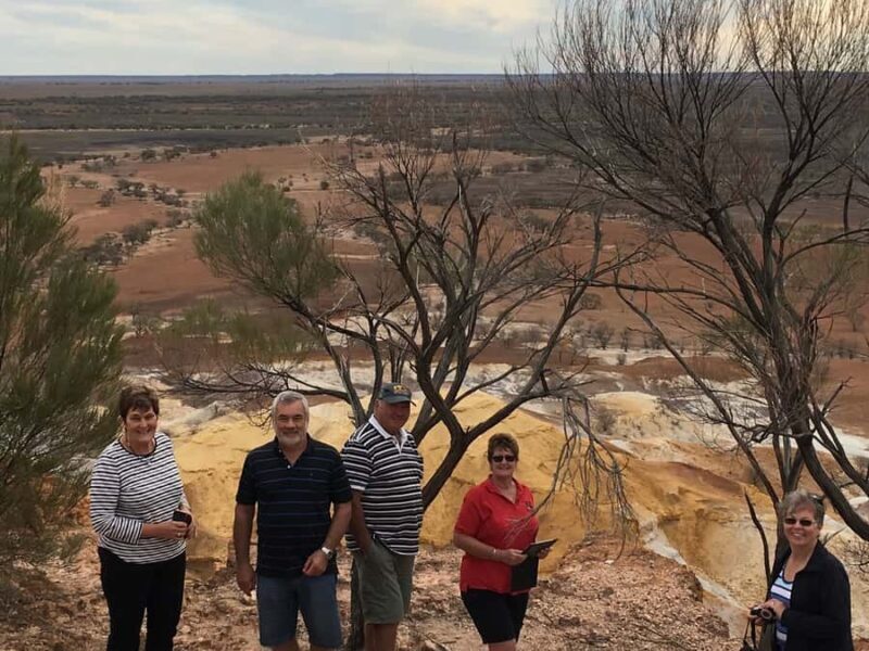 Dinosaur Stampede and Carisbrooke Station Full Day Tour - Who Will Love This Tour?