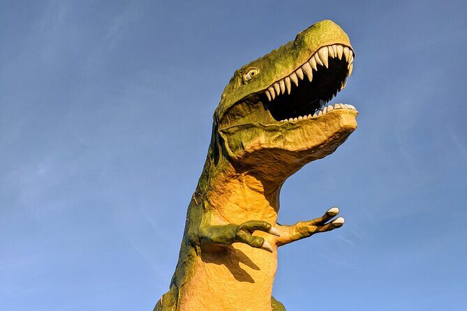 Dinosaurs, Canyons & Ghost Towns: Ultimate Drumheller Day Tour - The Value and Price Considerations