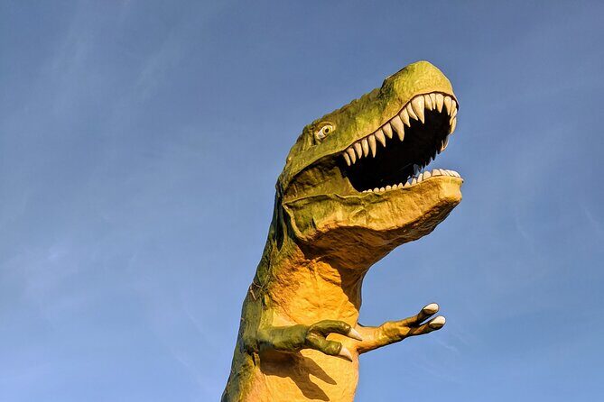 Dinosaurs, Canyons & Ghost Towns: Ultimate Drumheller Day Tour - Who Should Book This Tour?