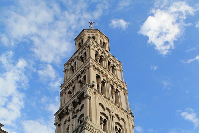 Diocletian Palace and Split Old Town SMALL GROUP Walking Tour - Key Points