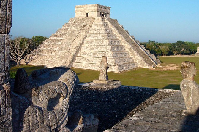 Discover ancient Mayan life at Chichen Itza Ruins and 2 cenotes - Key Points