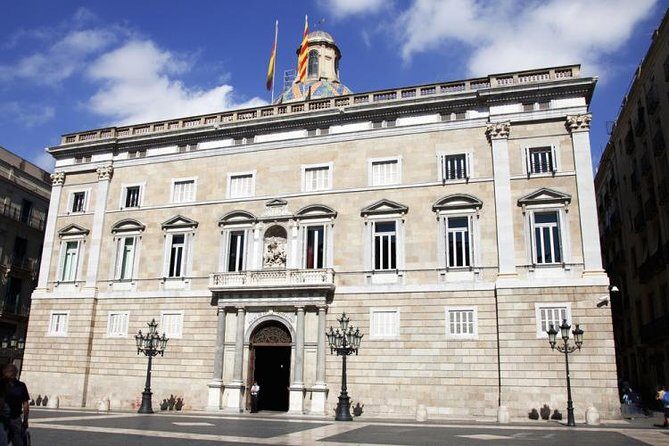 Discover Barcelonas Gothic Quarter | Private & Semi-Private - Who Should Consider This Tour?