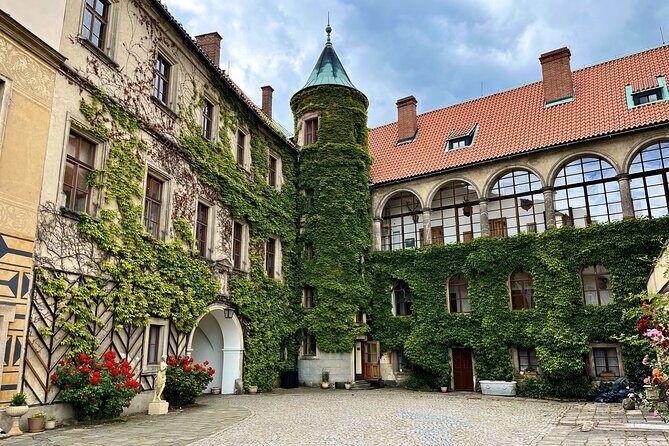 Discover Bohemian Paradise: Authentic Easy Hike, Castle & Brewery - Prachov Cliffs – A Natural Marvel