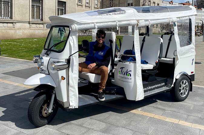 Discover Coruña 1 hour Private Tour in Tuk tuk - FAQ