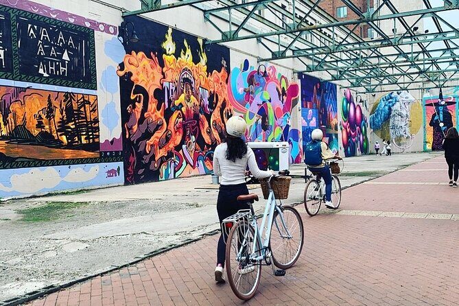 Discover Downtown and Riverfront Bike Tour - Key Points