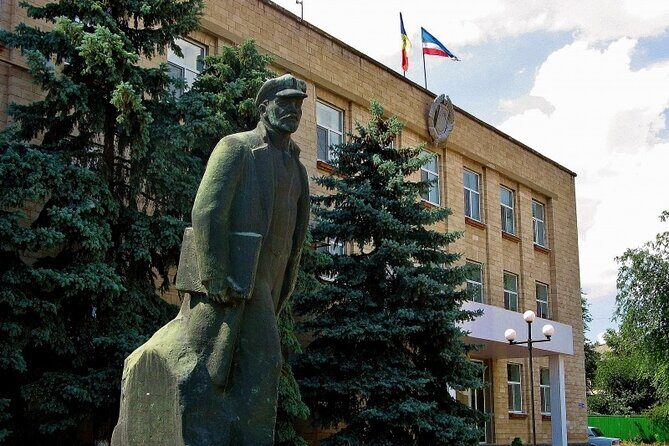 Discover Gagauzia and Manuc Bei Mansion - A Full Breakdown of the Tour Experience