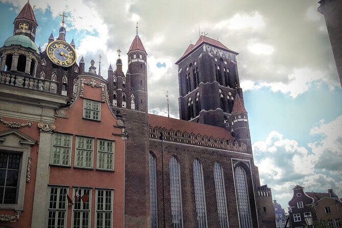 Discover Gdansk Walking Tour - Exploring the Itinerary: What You’ll See and Experience