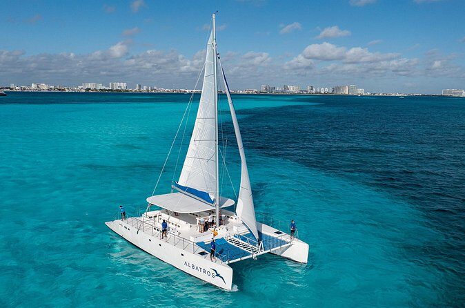 Discover Isla Mujeres on an All inclusive Catamaran tour - Who Should Consider This Tour