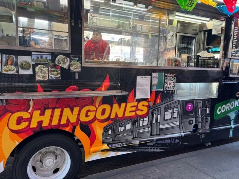 Discover Jackson Heights on foot: Little India, Colombia and Puebla York. - Authentic Experience and Local Insights