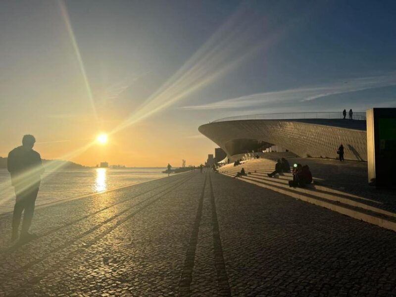 Discover Lisbon 4h Tuk Tuk - FAQ