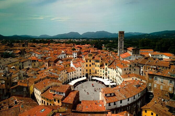 Discover Lucca and Pisa and Enjoy Buccellato Cake: Full Day Tour - Introduction: What to Expect from This Tour