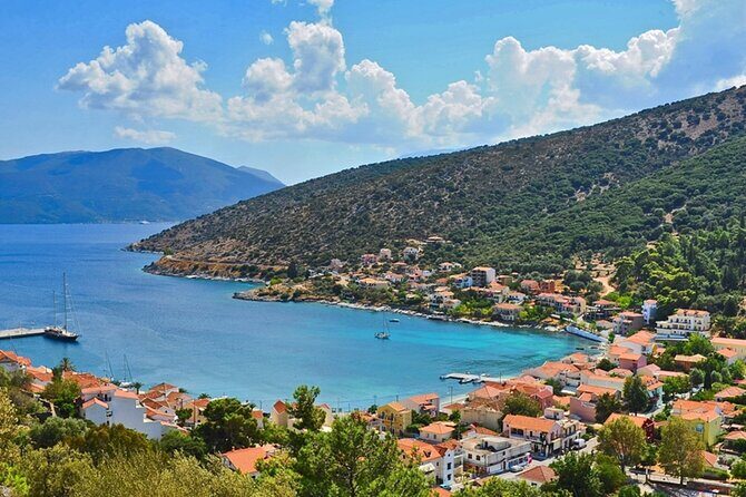 Discover Melisani Cave-Agia Efimia & A photo stop above Myrtos - FAQs