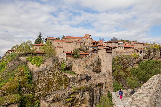 Discover Meteora's Monastic Heritage: Personalized Private Tour - The Sum Up
