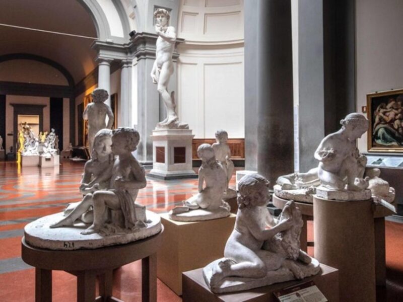 Discover Michelangelos David: Accademia Small-Group Tour - Who Is This Tour Best For?