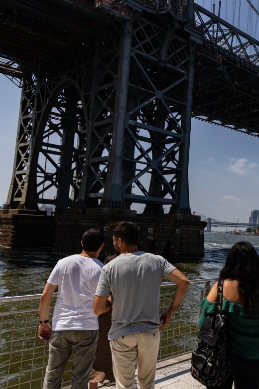 Discover NYC-Tour of Manhattan, The Bronx, Queens & Brooklyn - Key Points