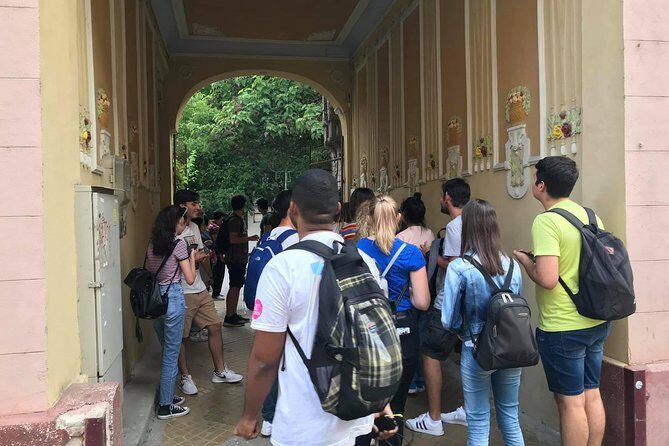 Discover Oradea - Walking Tour with Local Food Tasting - An In-Depth Look at the Oradea Walking Tour