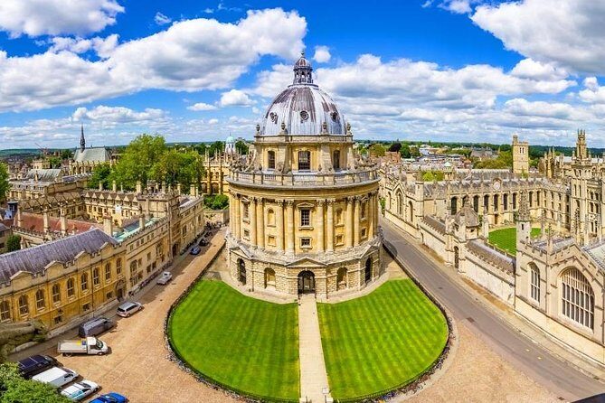 Discover Oxford and Cambridge with Guide from London by Coach - An In-Depth Look at the Tour Itinerary