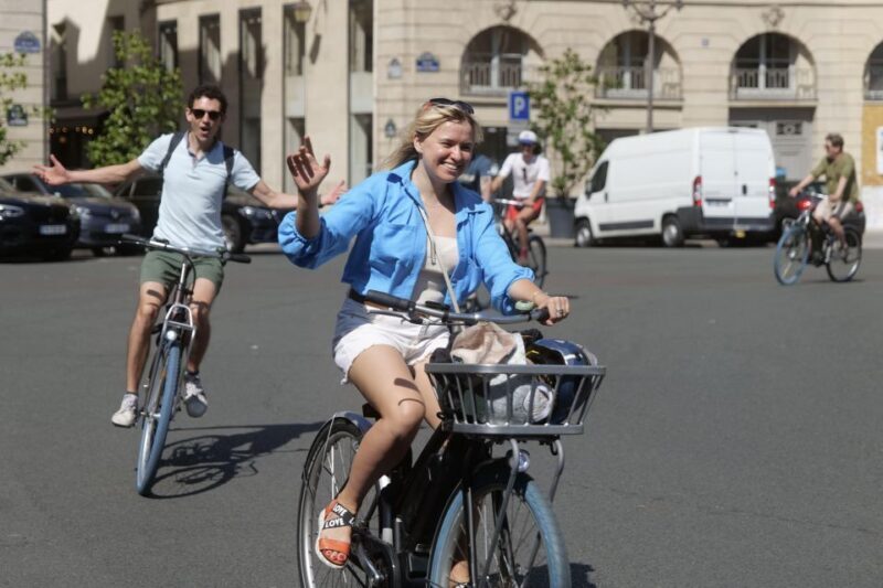 Discover Paris by bike - Authenticity and Value: What Makes This Tour Stand Out?