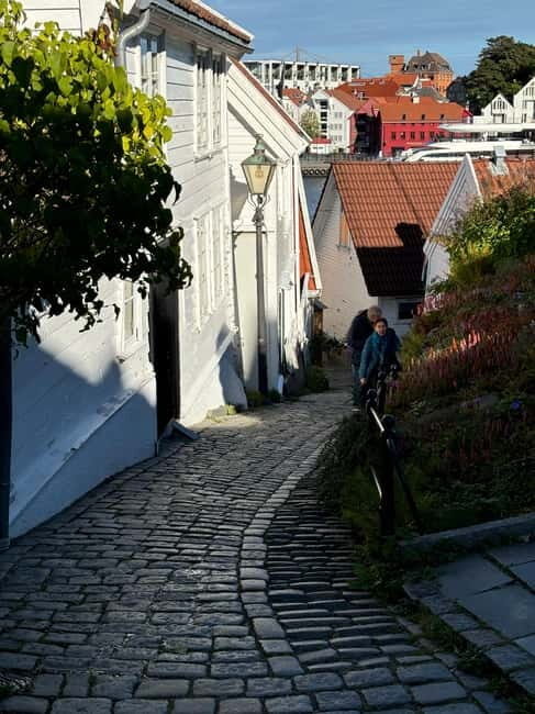 Discover Private+ Stavanger Guided City Tour - FAQs