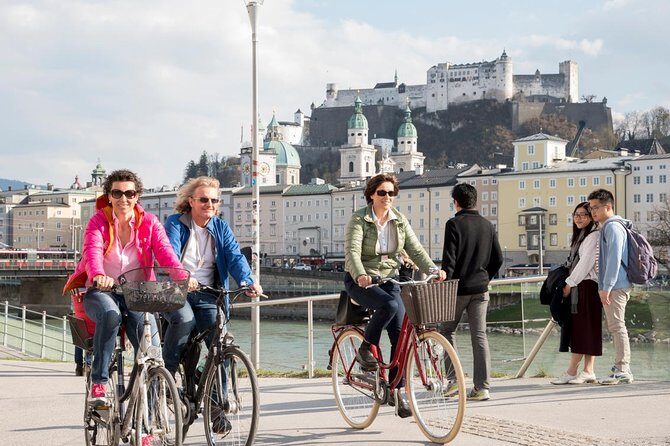 Discover Salzburg by bike: Fun and informative - Exploring Salzburg on Two Wheels