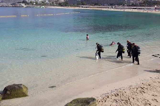 Discover Scuba diving in Gran Canaria with Hotel Pick-up - FAQ