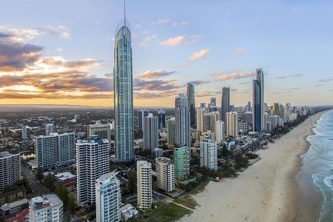 Discover Surfers Paradise - Exploring Surfers Paradise with a Twist