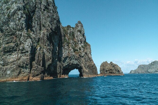 Discover the Bay - Hole in the Rock cruise includes Island Lunch - Frequently Asked Questions